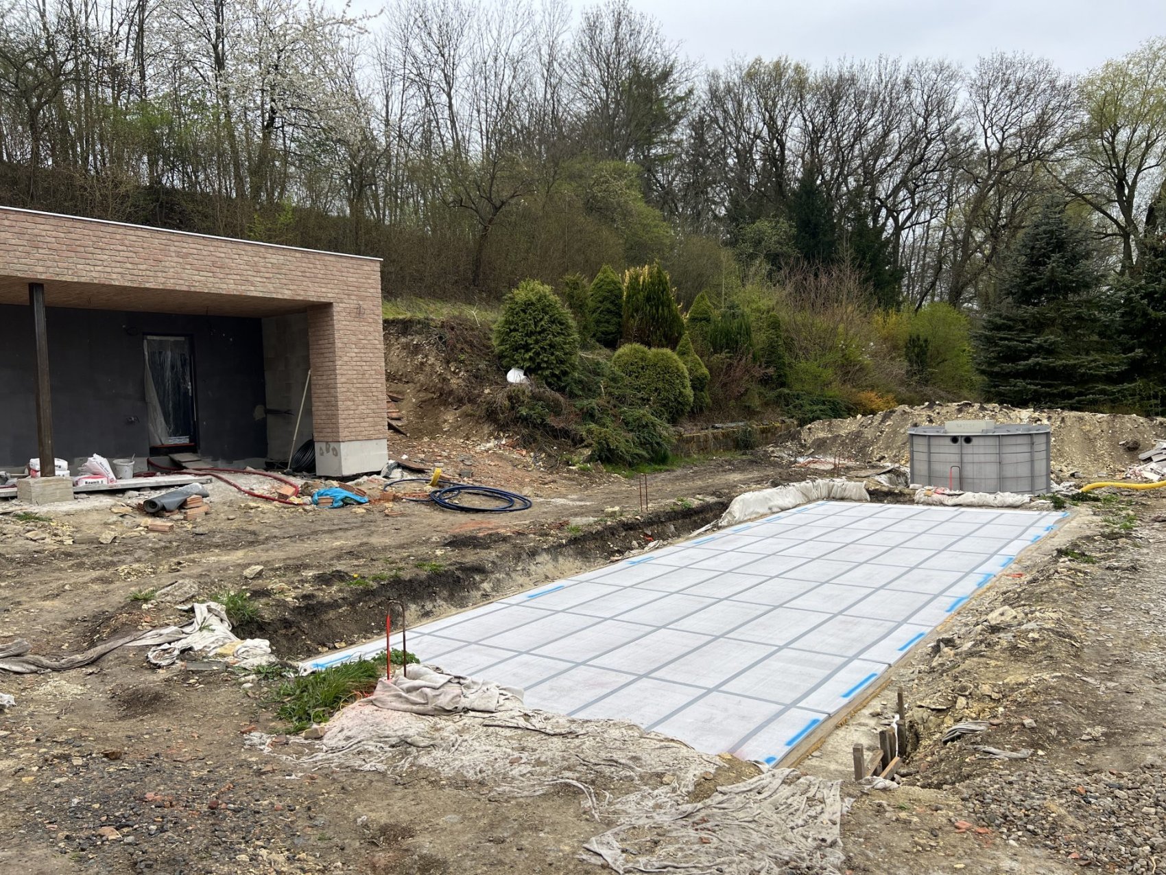 OVERFLOW SWIMMING POOLS | Centralplast s.r.o.